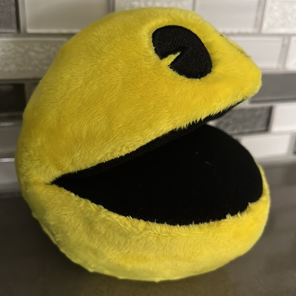 Pac-Man | Toys | Pacman Video Game Yellow Pacman Battle Royale Plush ...